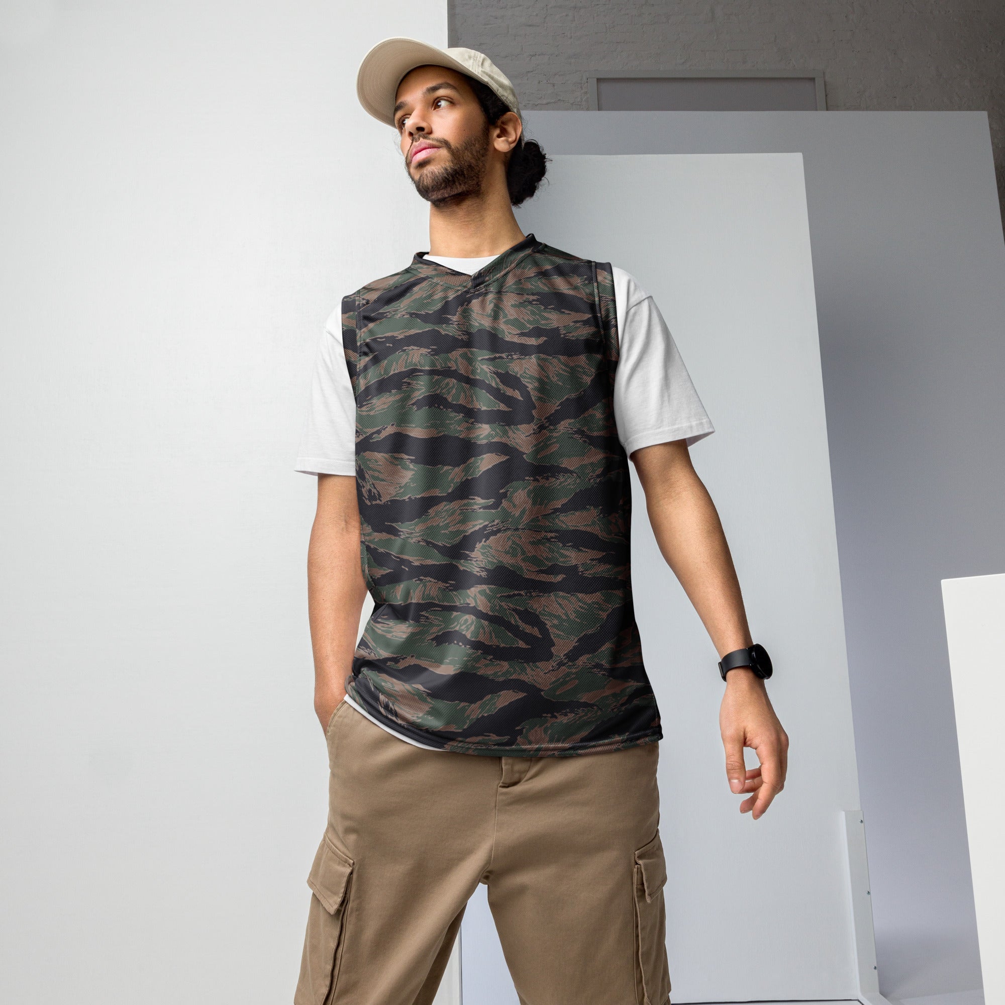 CAMO HQ - American Tiger Stripe MARPAT Woodland CAMO unisex basketball ...