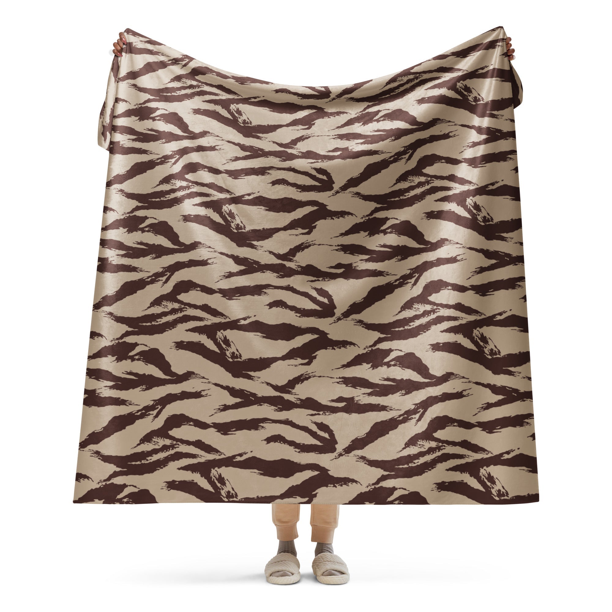 CAMO HQ - Moroccan Lizard Desert CAMO Sherpa Blanket - Worldwide Shipping