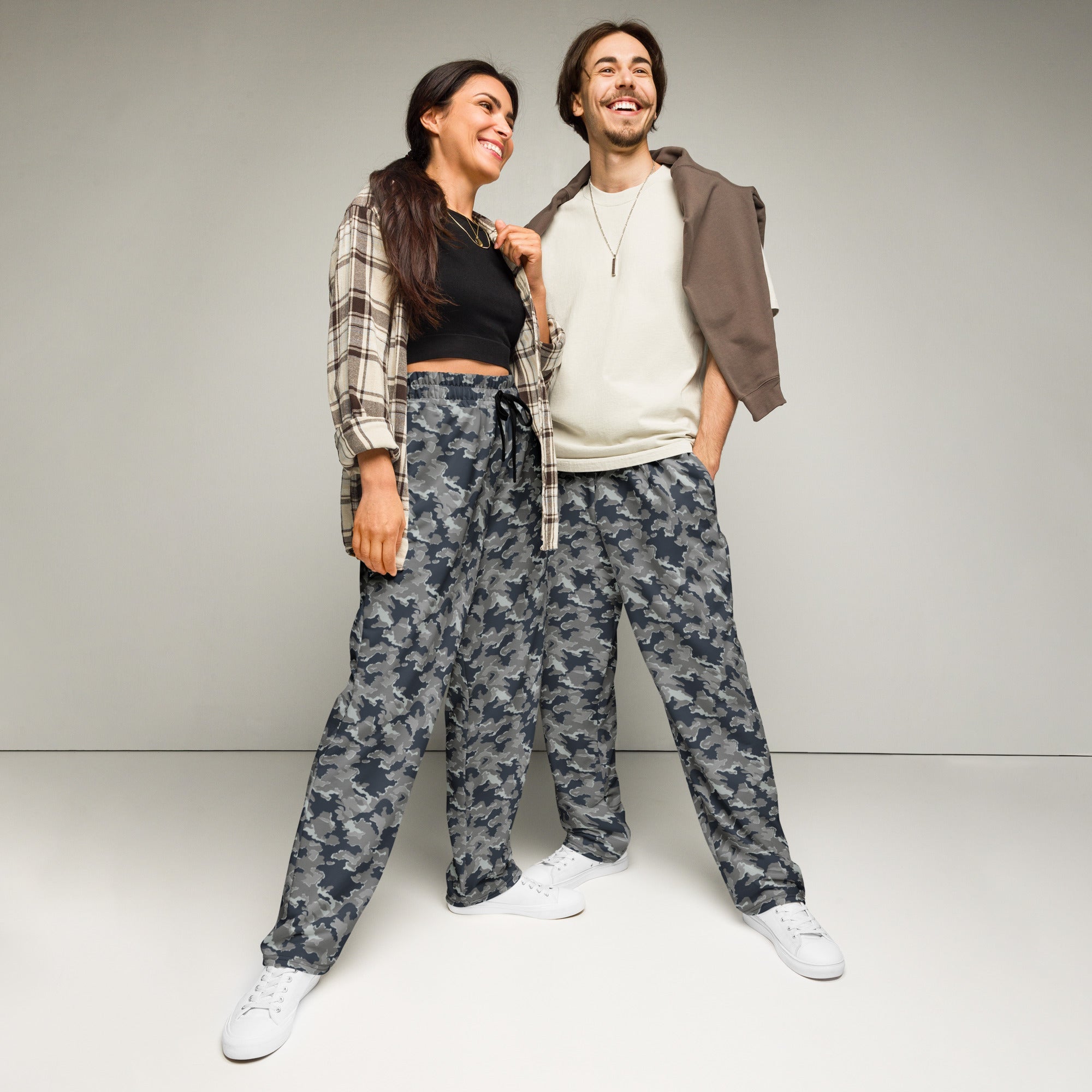 CAMO HQ - Russian SMK Melted Snow CAMO Unisex Wide-Leg Joggers ...