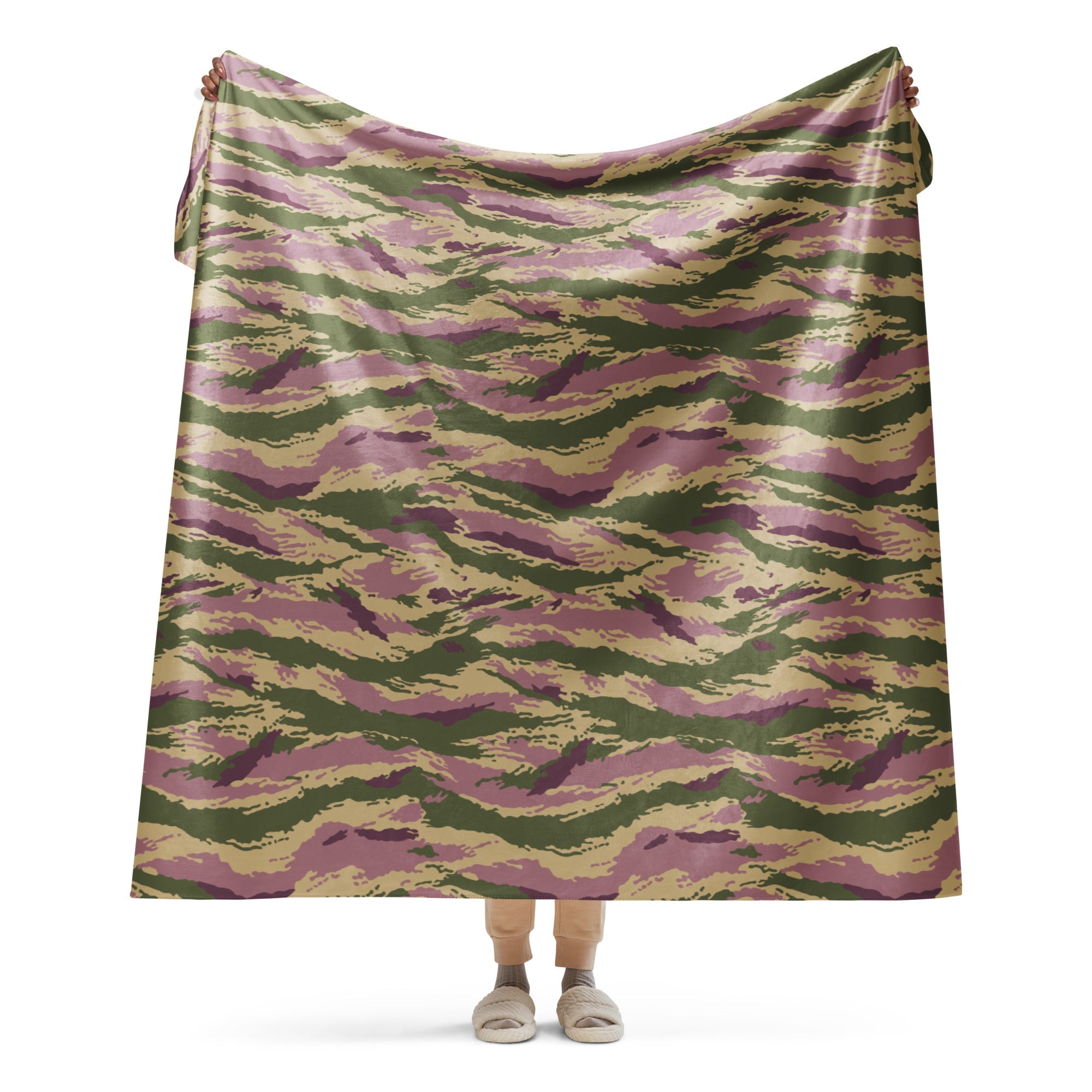 CAMO HQ - Russian Tiger Stripe Kamysh PFO CAMO Sherpa blanket ...