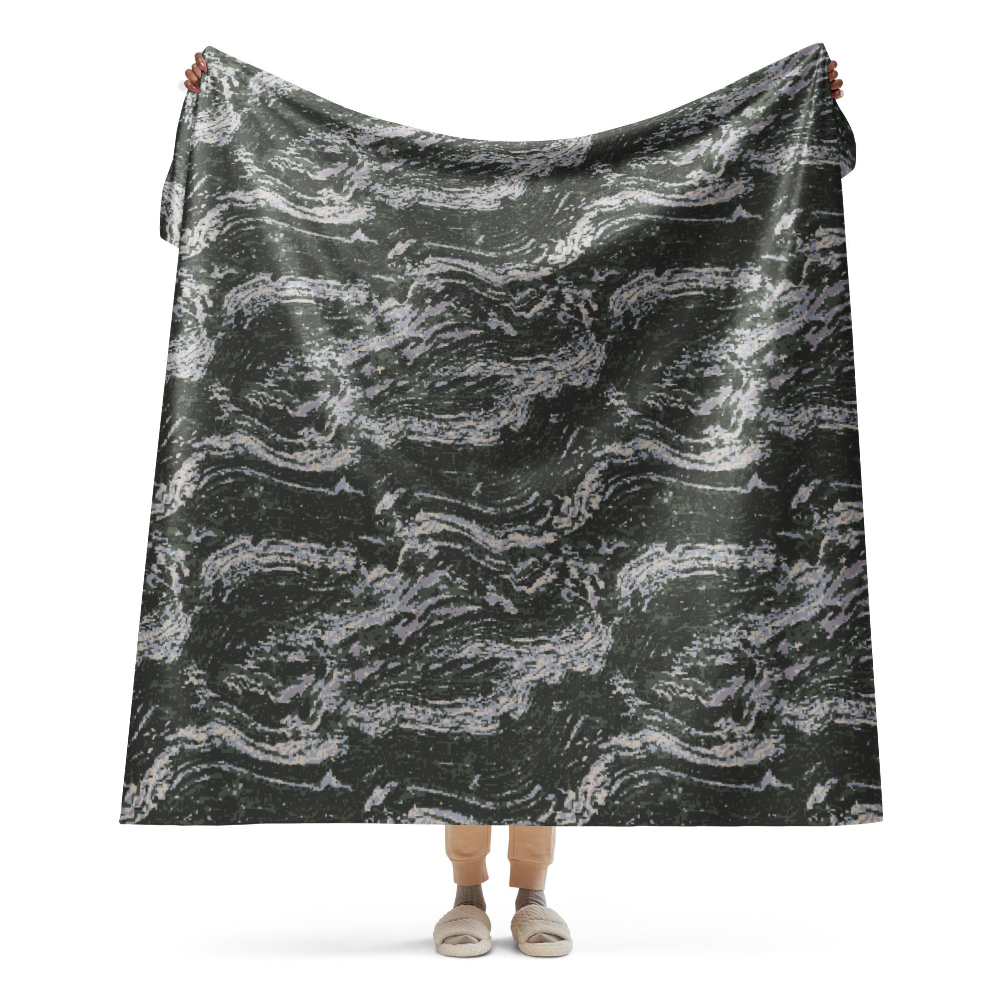 CAMO HQ - South Korean ROK Digital Tiger Stripe CAMO Sherpa Blanket ...