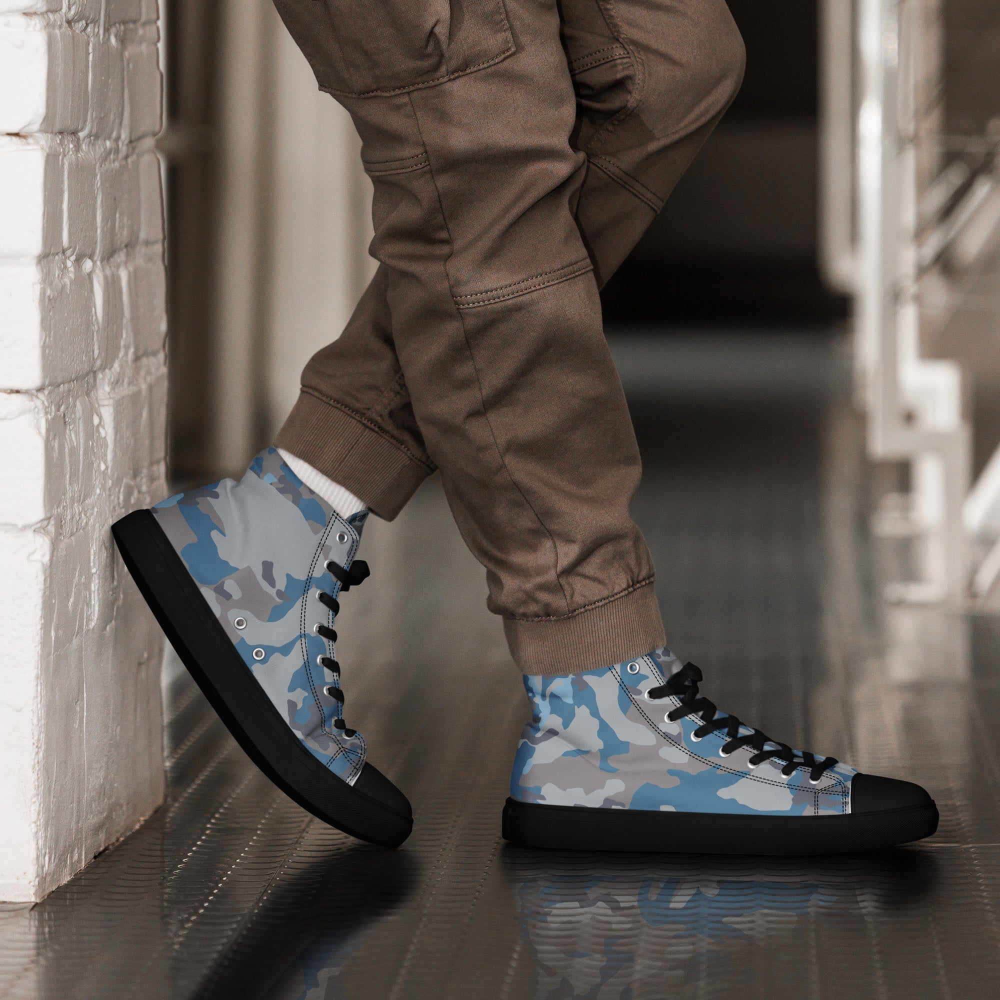 CAMO HQ - Stalker Clear Sky Video Game CAMO Mens High-Top Canvas Shoes ...